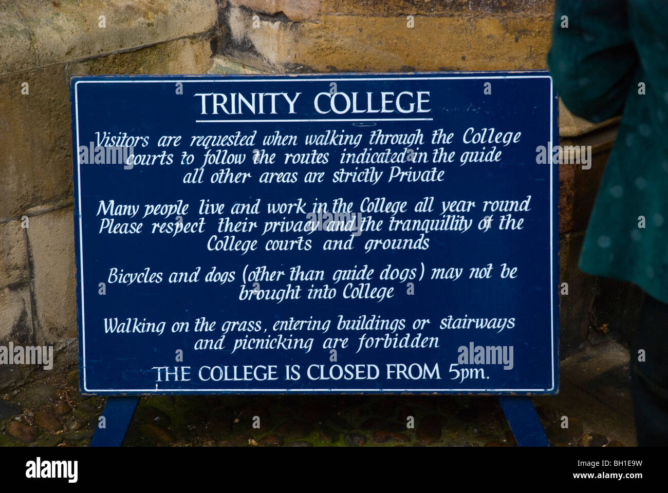 Trinity college sign hi-res stock photography and images - Alamy