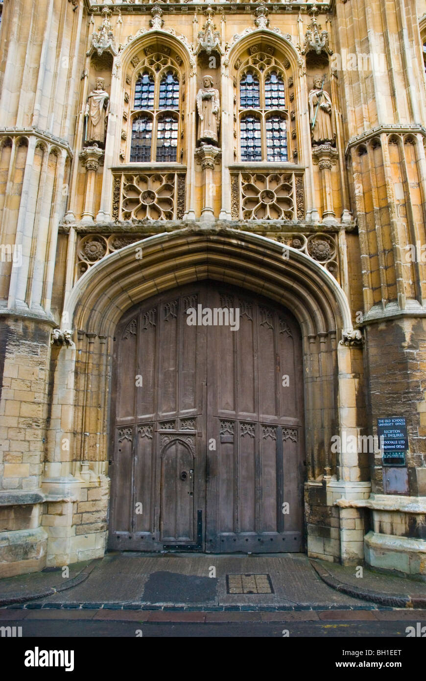 School gate uk hi-res stock photography and images - Alamy