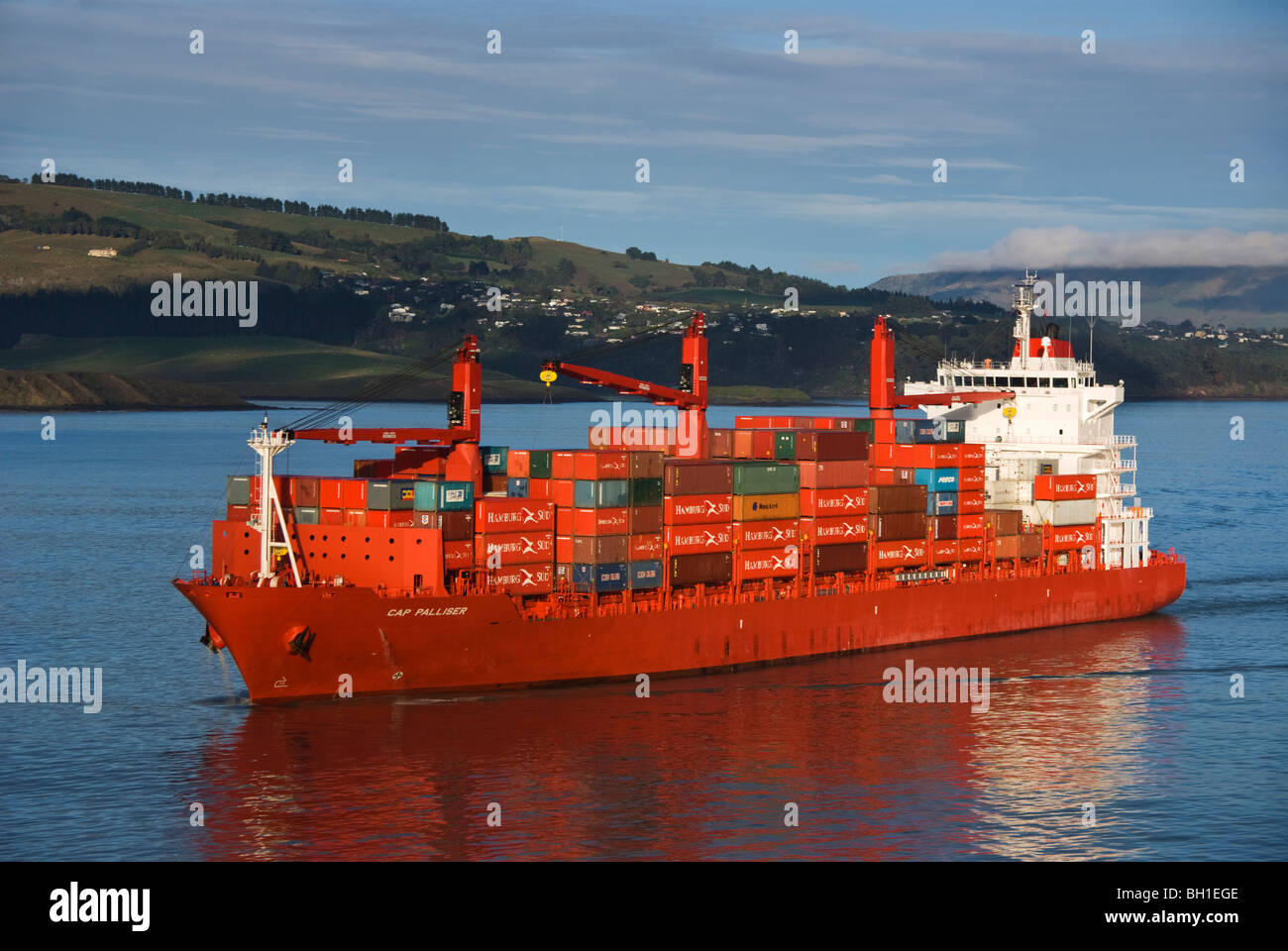 Sky sails container hi-res stock photography and images - Alamy