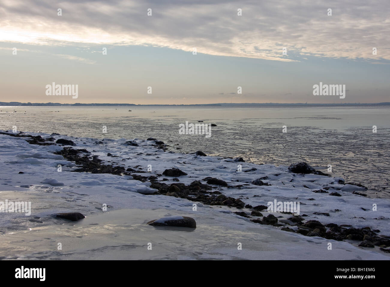 Icy and cold coast Stock Photo - Alamy
