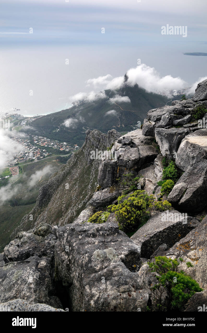 Cloud at top of mountain hi-res stock photography and images - Alamy