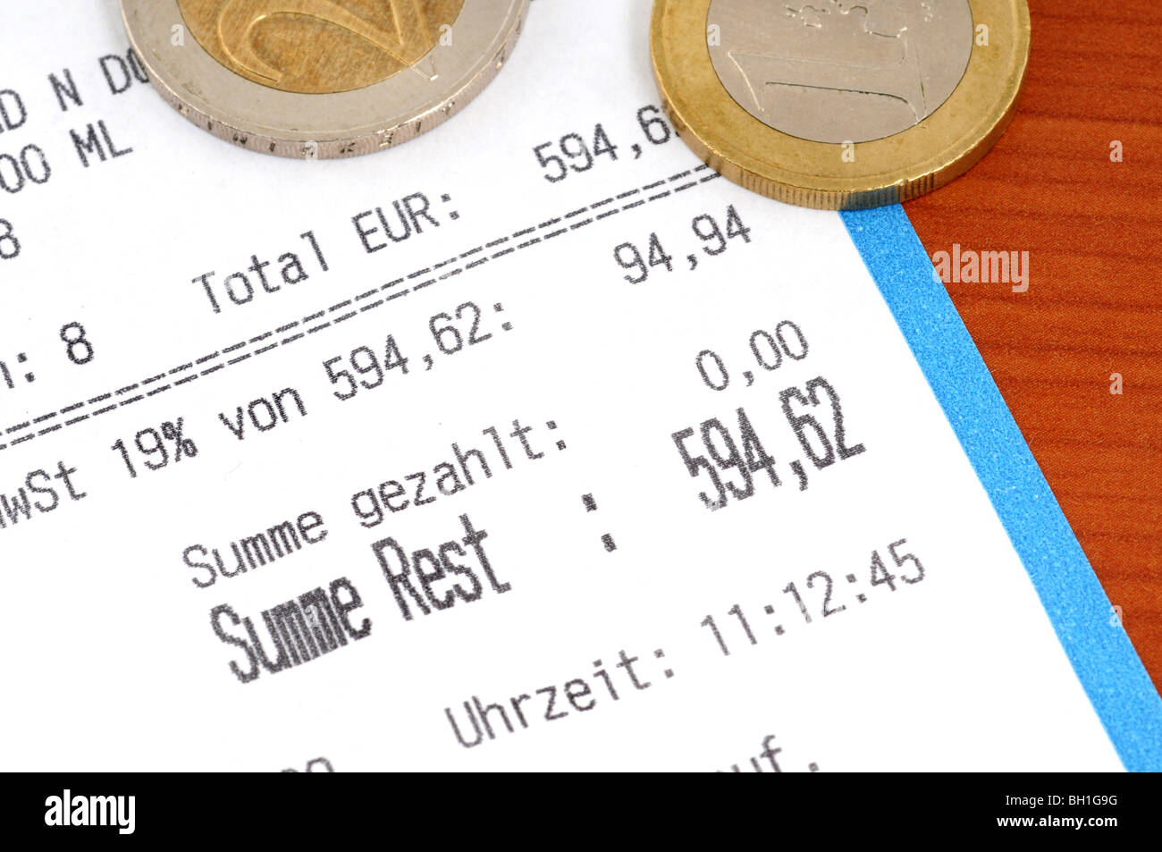 Cash Receipt High Resolution Stock Photography and Images - Alamy