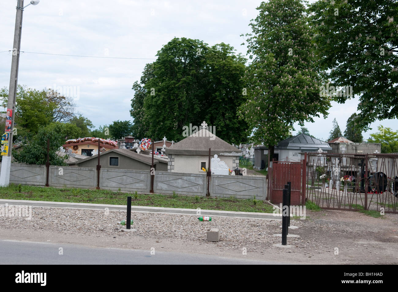 Church Cemetry in Romania Eastern Europe Stock Photo - Alamy