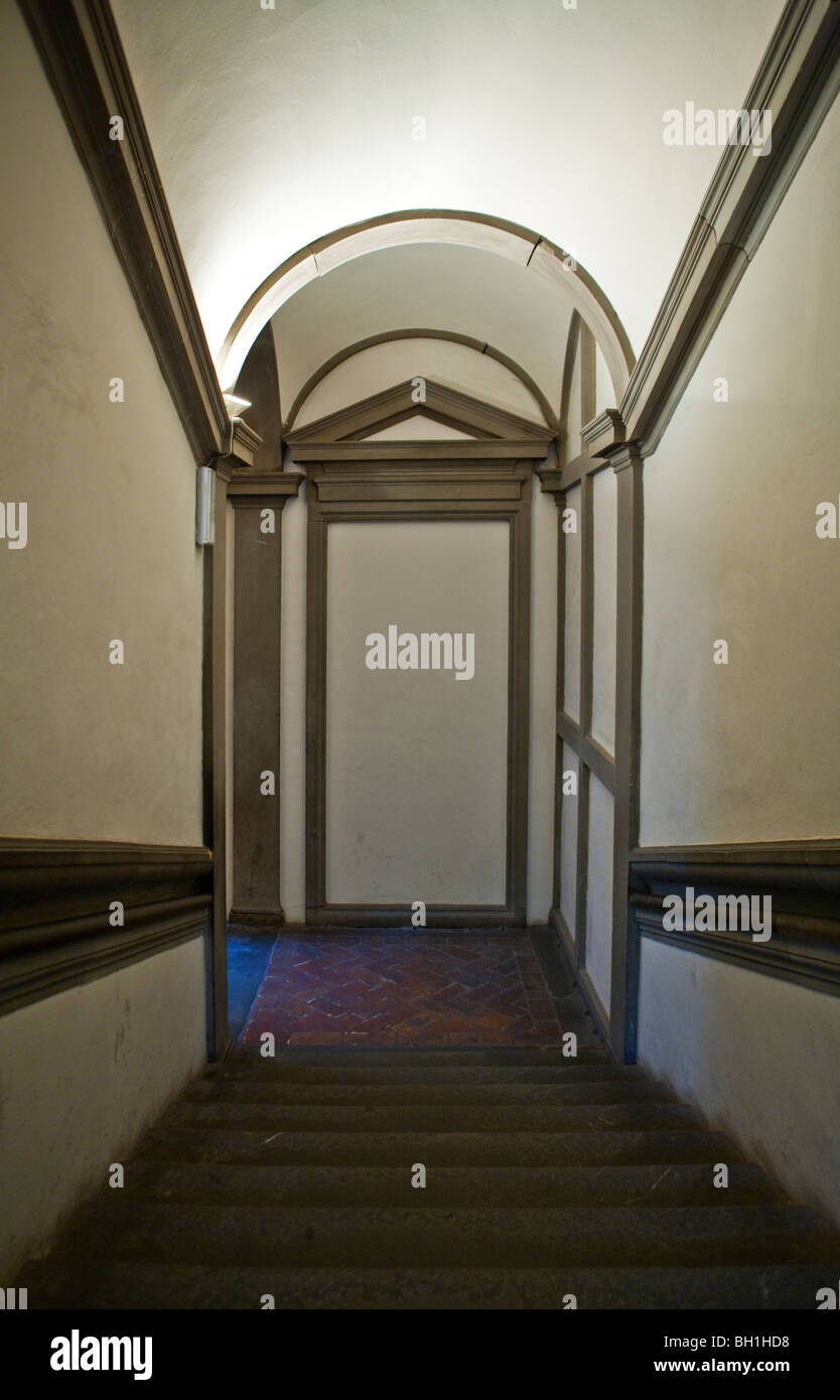 Italy,Tuscany,Florence,the Palazzo Vecchio inside Stock Photo - Alamy