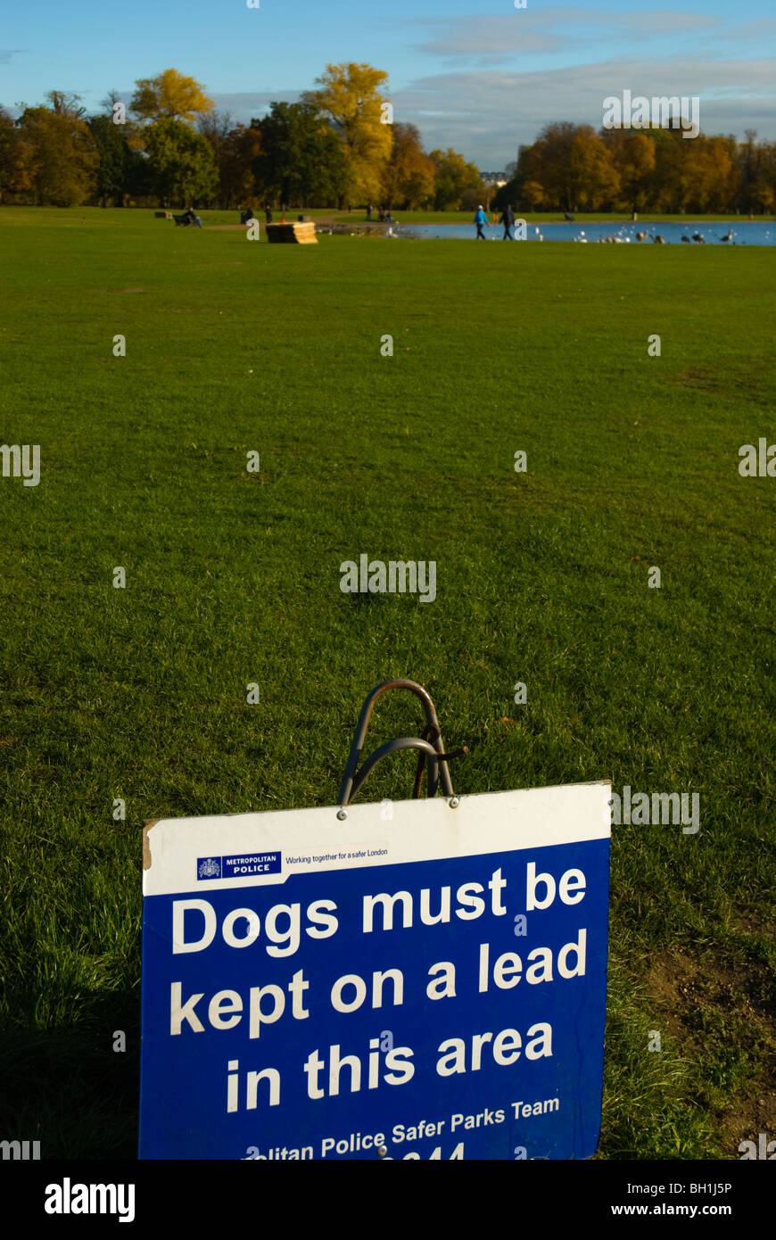 Keep dogs on a lead sign Kensington Gardens West London England UK ...