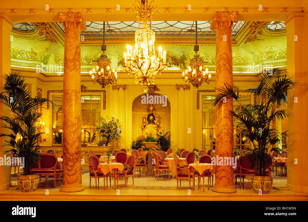 The Ritz London Interior High Resolution Stock Photography and Images ...