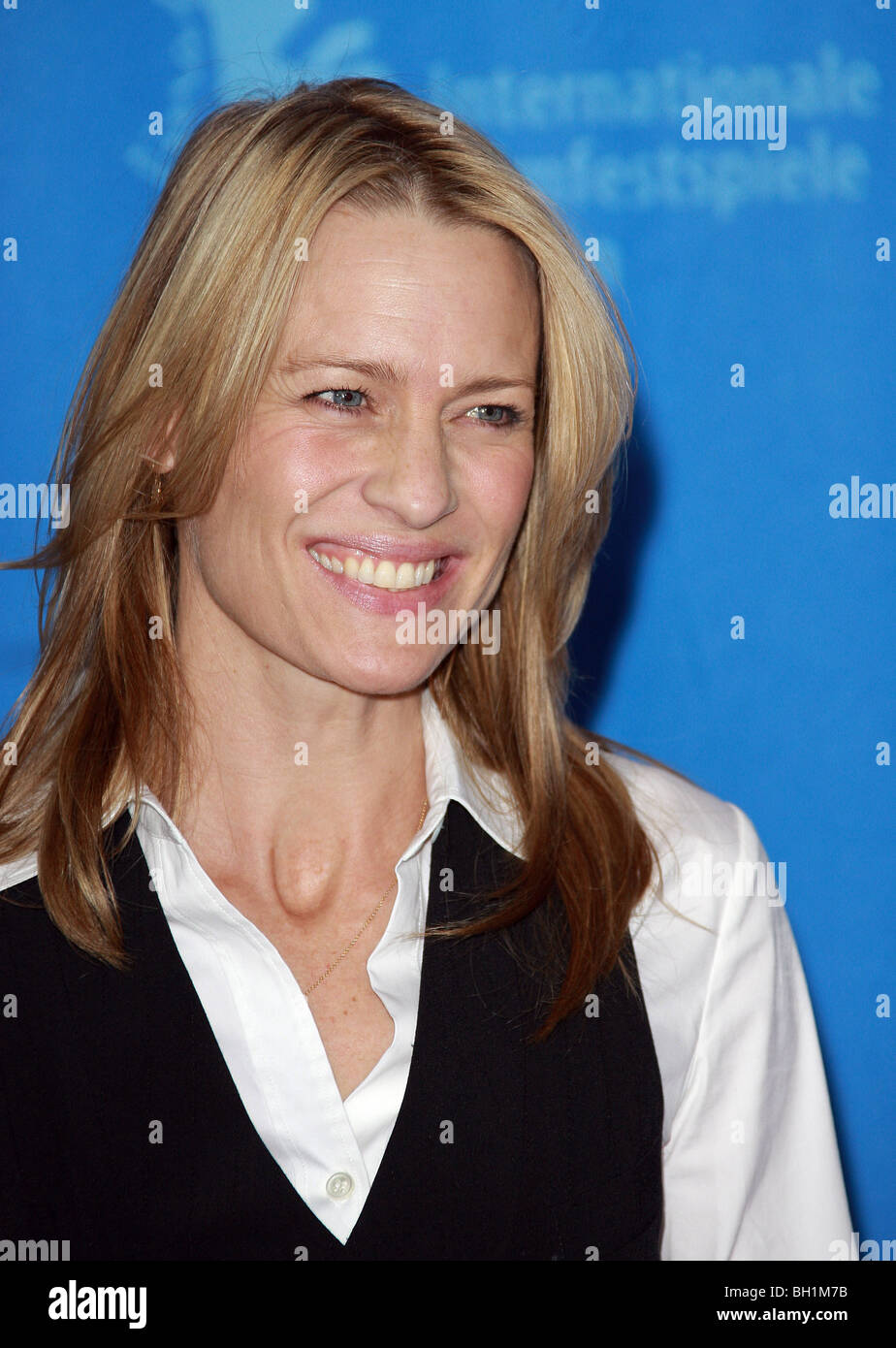 Actress robin wright hi-res stock photography and images - Alamy