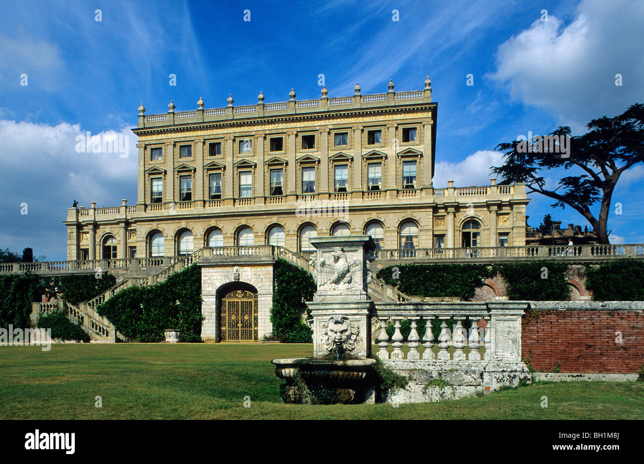Europe, England, Berkshire, Maidenhead, Cliveden Hall Stock Photo - Alamy