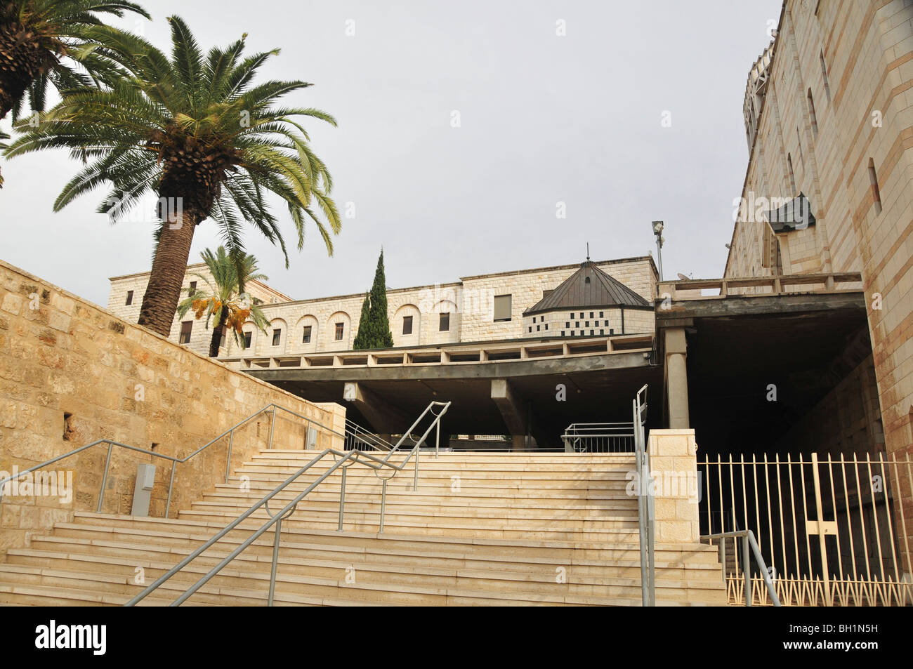 Outside basilica annunciation nazareth hi-res stock photography and ...