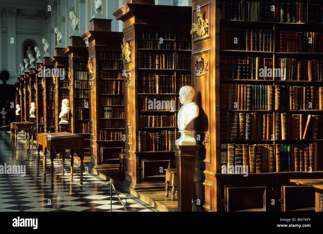 Wren library cambridge interior hi-res stock photography and images - Alamy