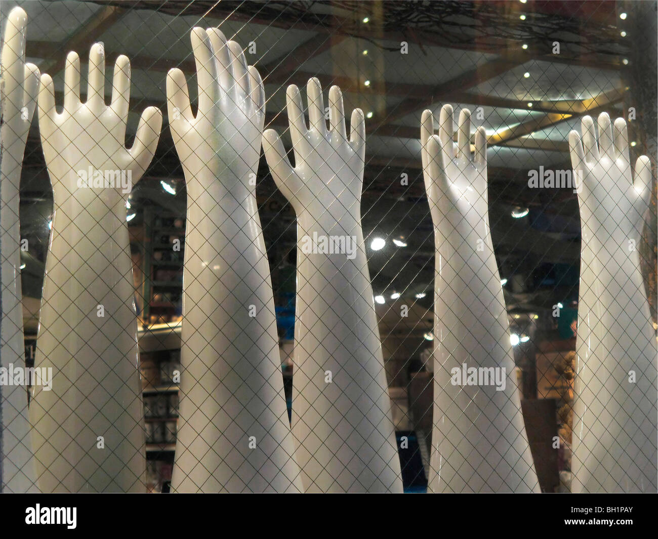 Ceramic molds hi-res stock photography and images - Alamy