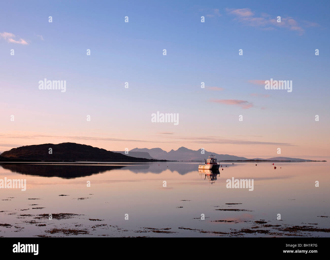 Eigg And Rum Stock Photos & Eigg And Rum Stock Images - Alamy
