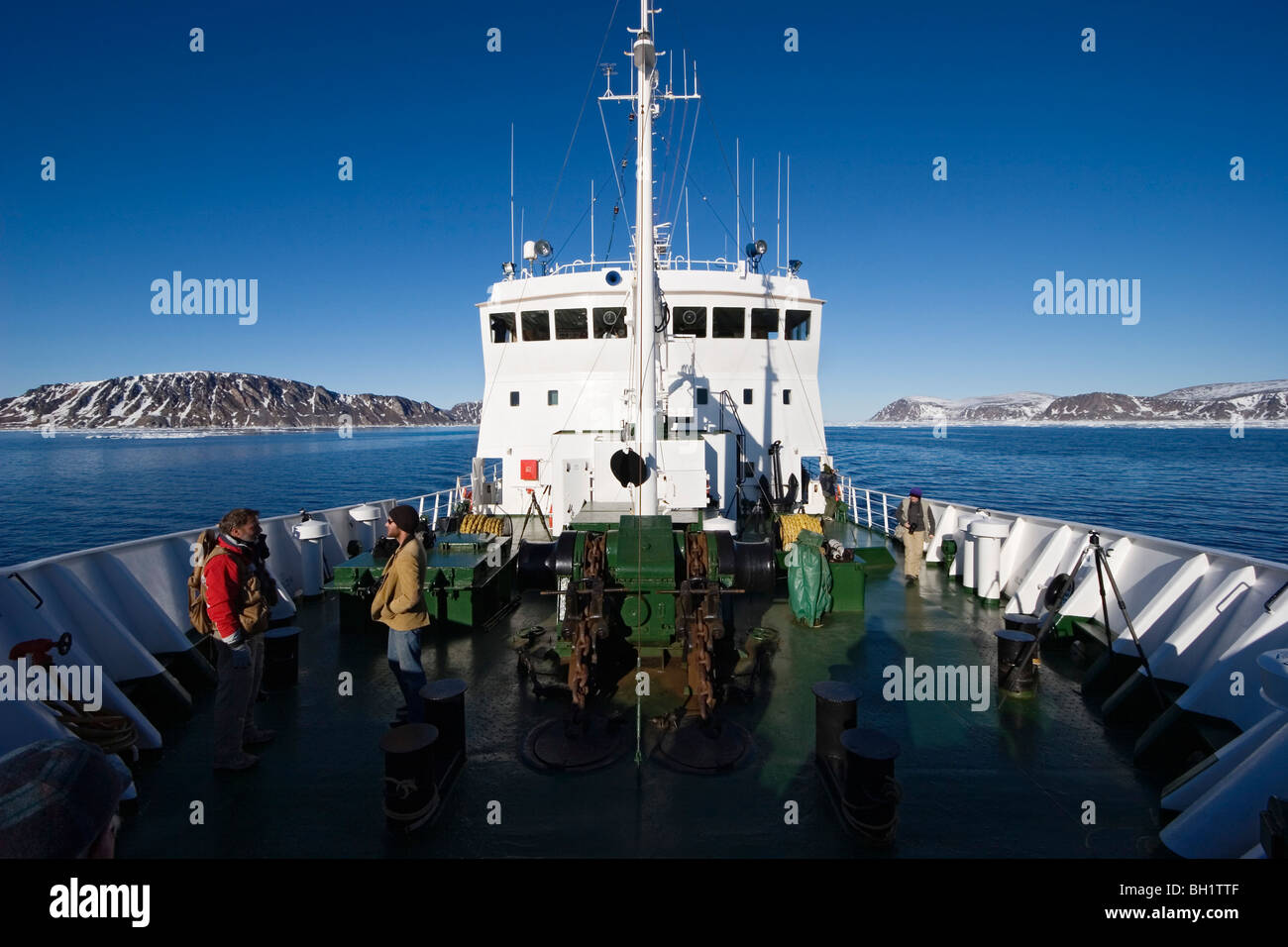 Arctic expedition hi-res stock photography and images - Alamy