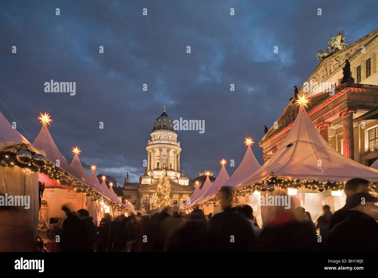 Christmas market, Gendarmenmarkt, at night, Berlin, Germany Stock Photo ...