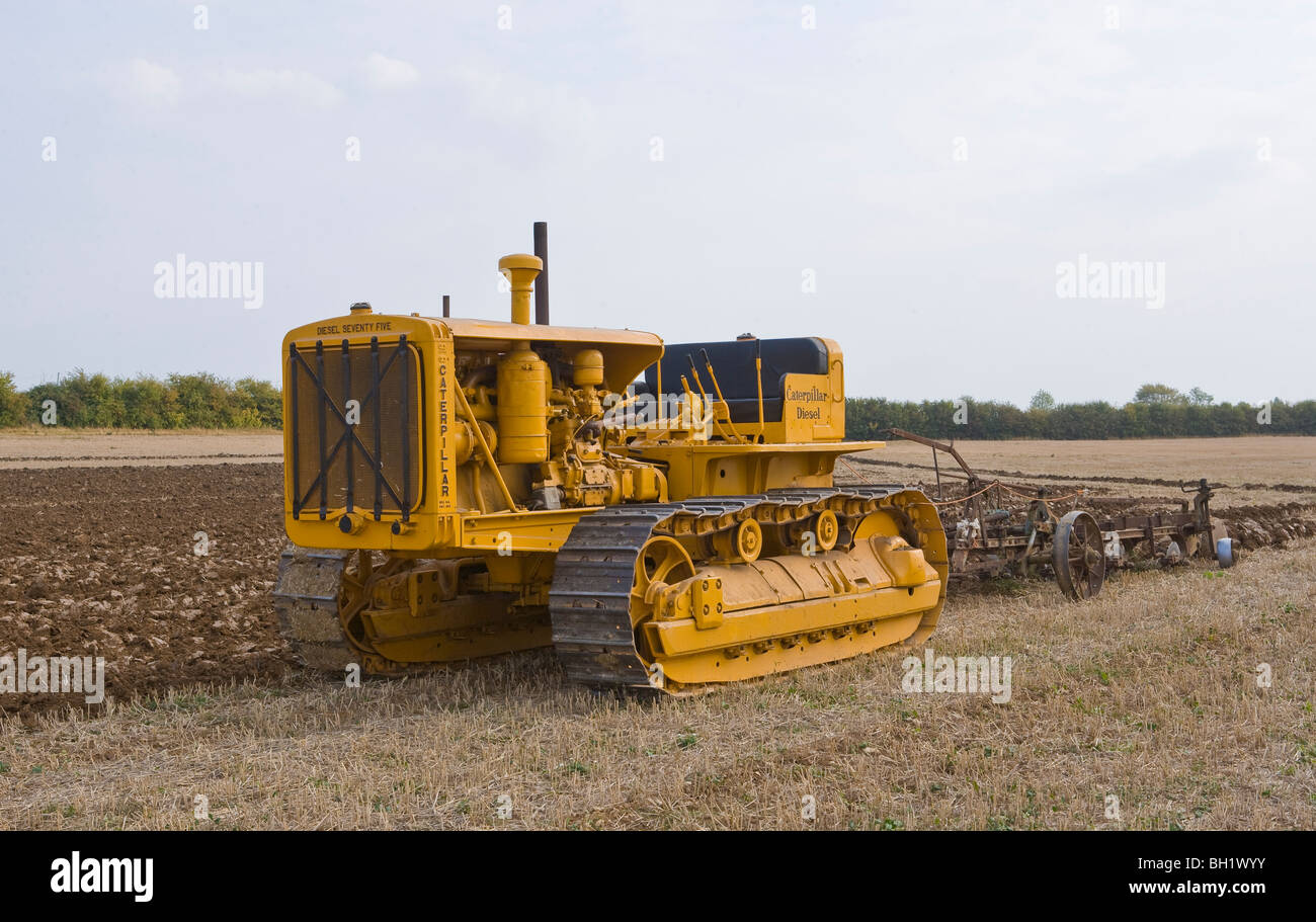 Caterpillar diesel seventy five hi-res stock photography and images - Alamy