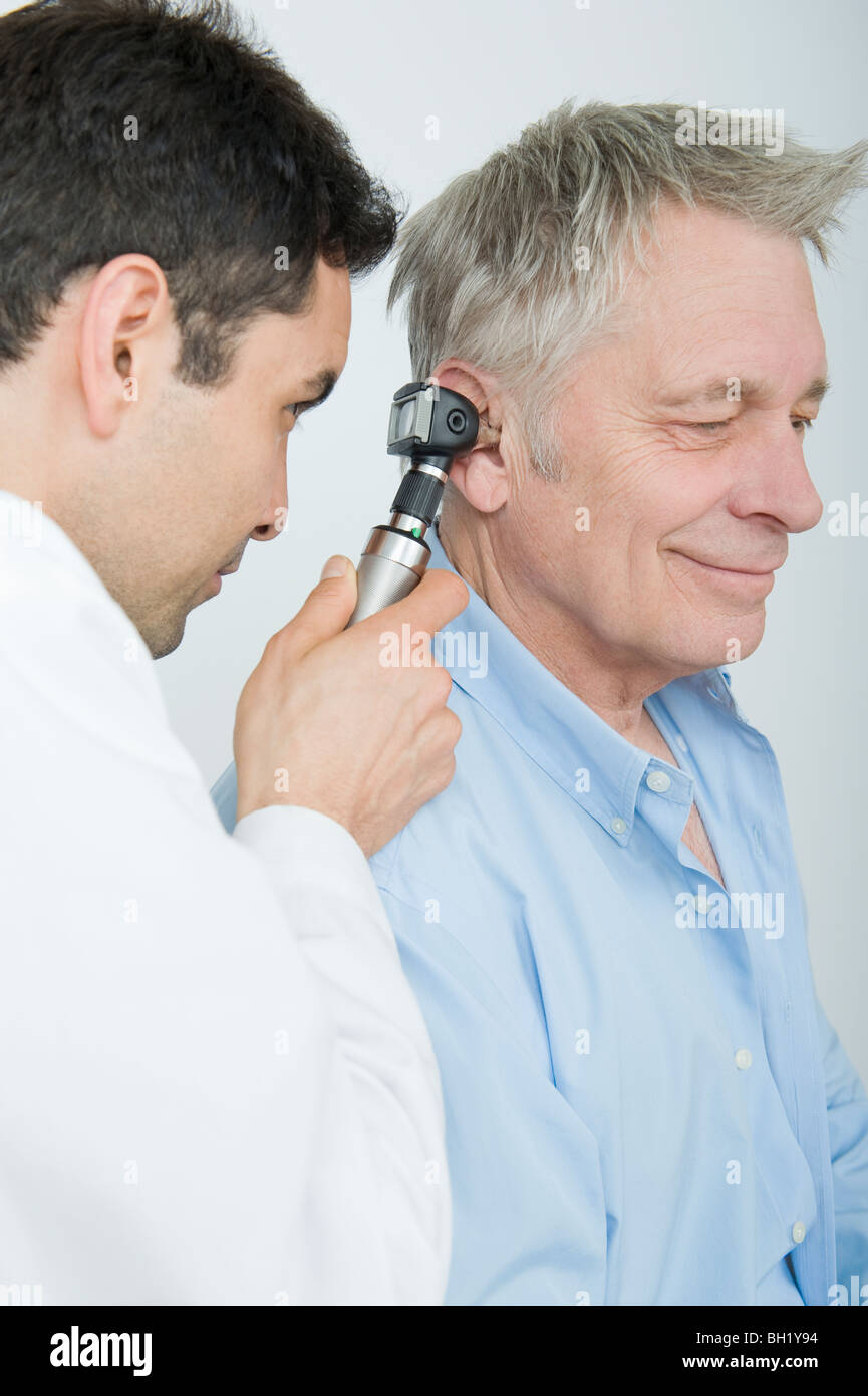 Hearing test hi-res stock photography and images - Alamy