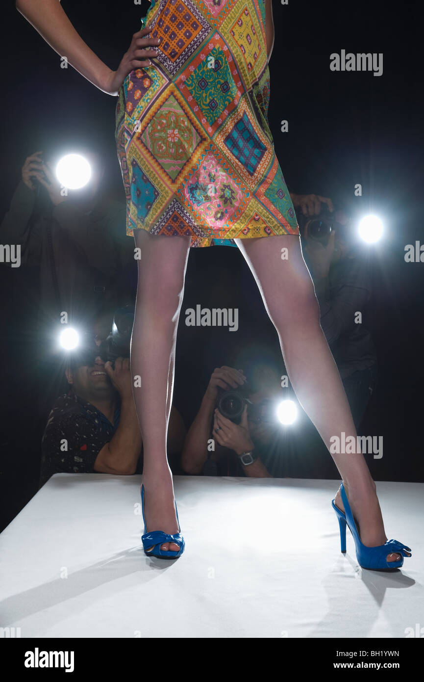 Flashing cameras hi-res stock photography and images - Alamy