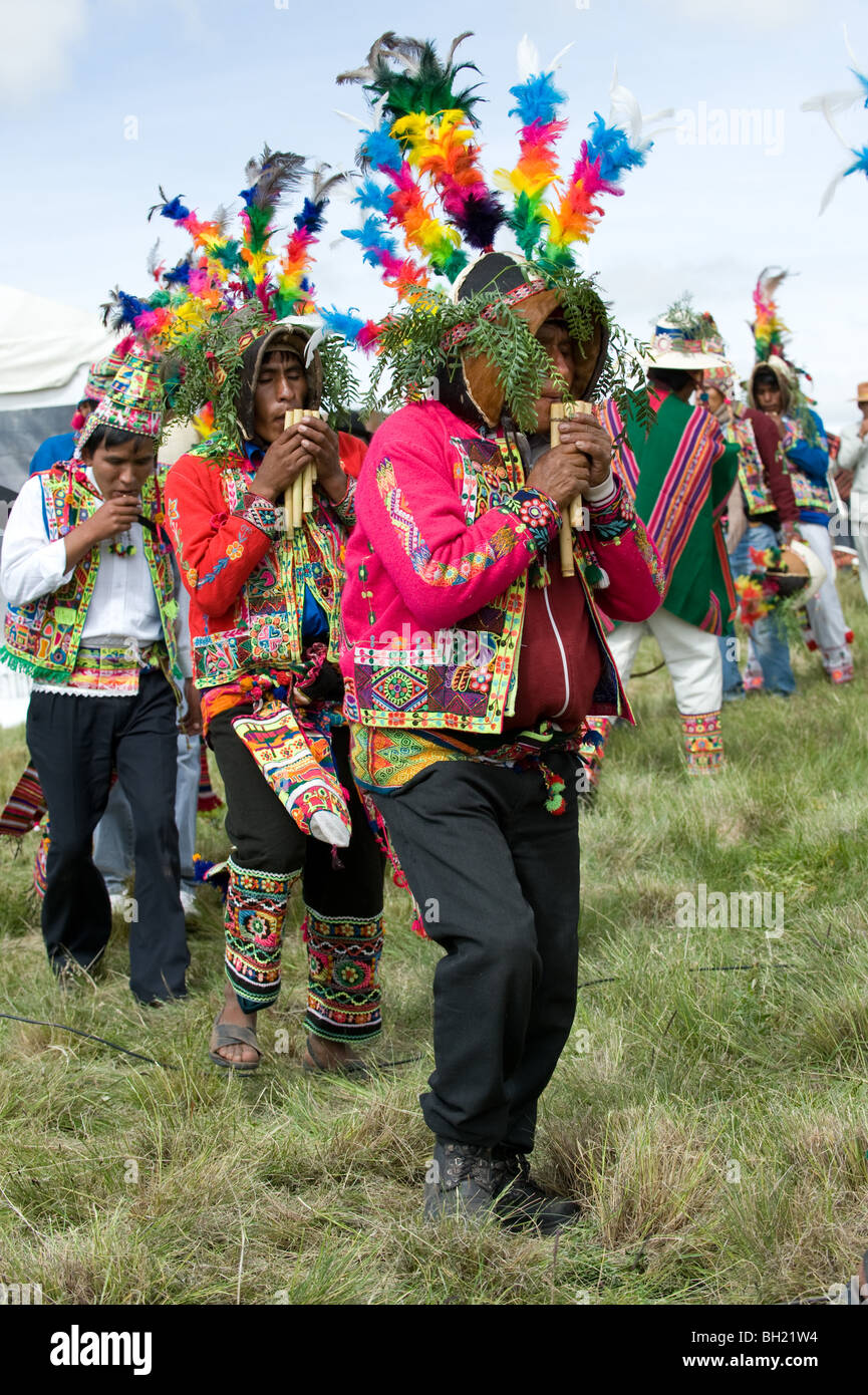 Andean instrument hi-res stock photography and images - Alamy