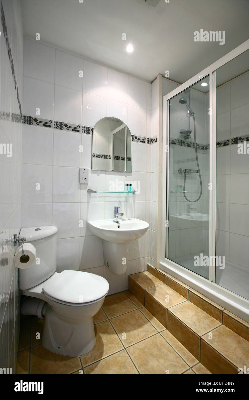 Hotel washroom hi-res stock photography and images - Alamy