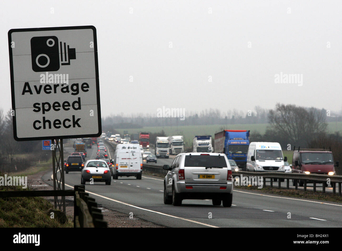 AVERAGE SPEED CAMERAS ON THE A14 IN CAMBRIDGESHIRE Stock Photo - Alamy