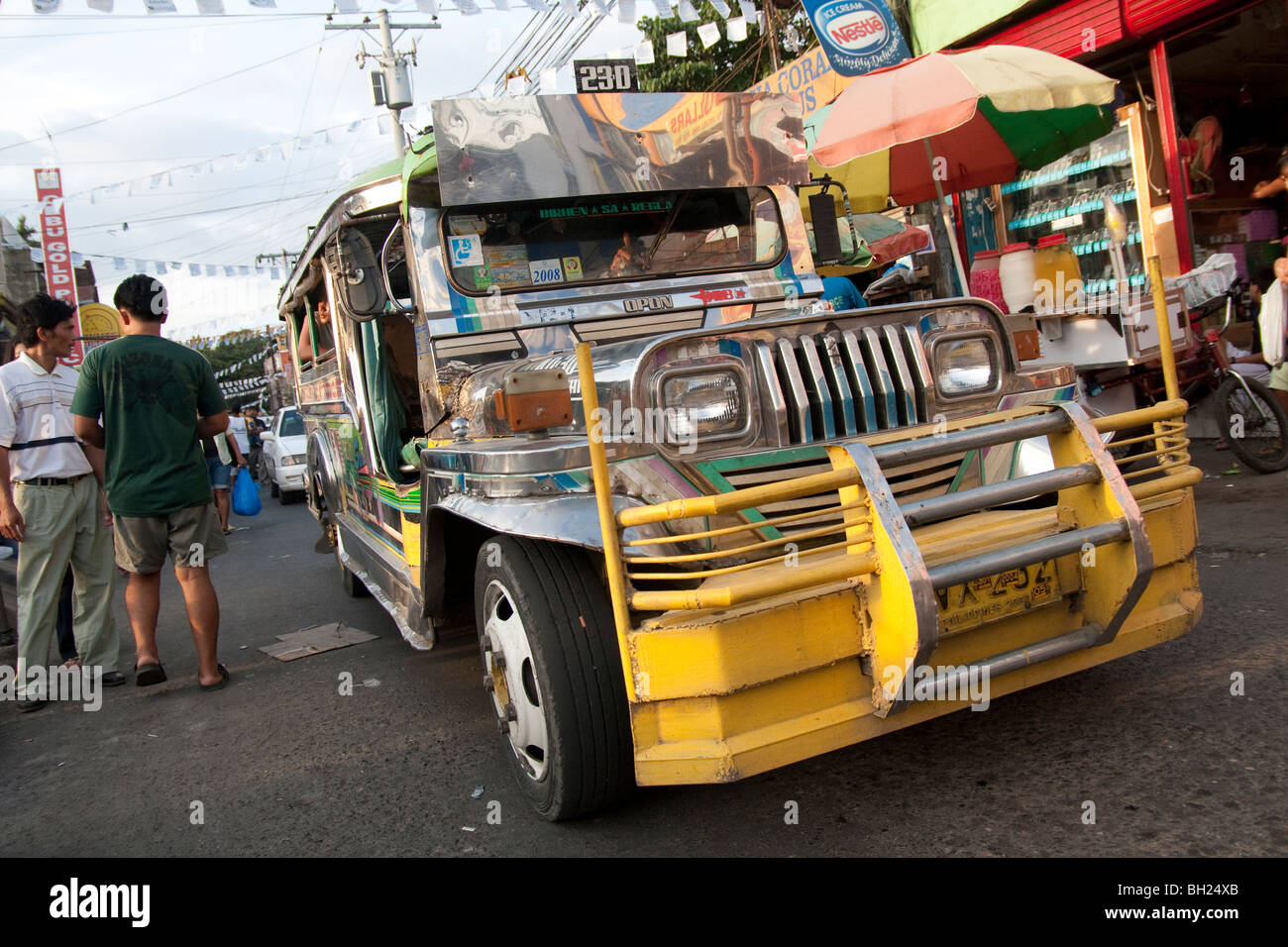Jeepney philippines hi-res stock photography and images - Alamy