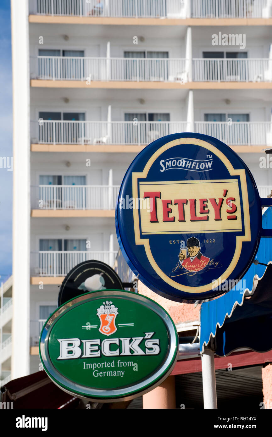 Spanish bar signs hi-res stock photography and images - Alamy