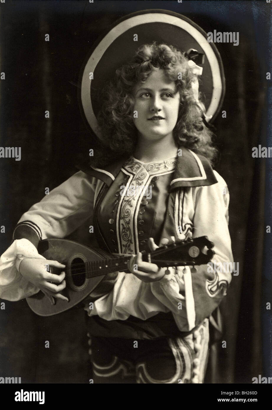 Actress Bonnie Magin in Renaissance Costume Playing Lute Stock Photo ...