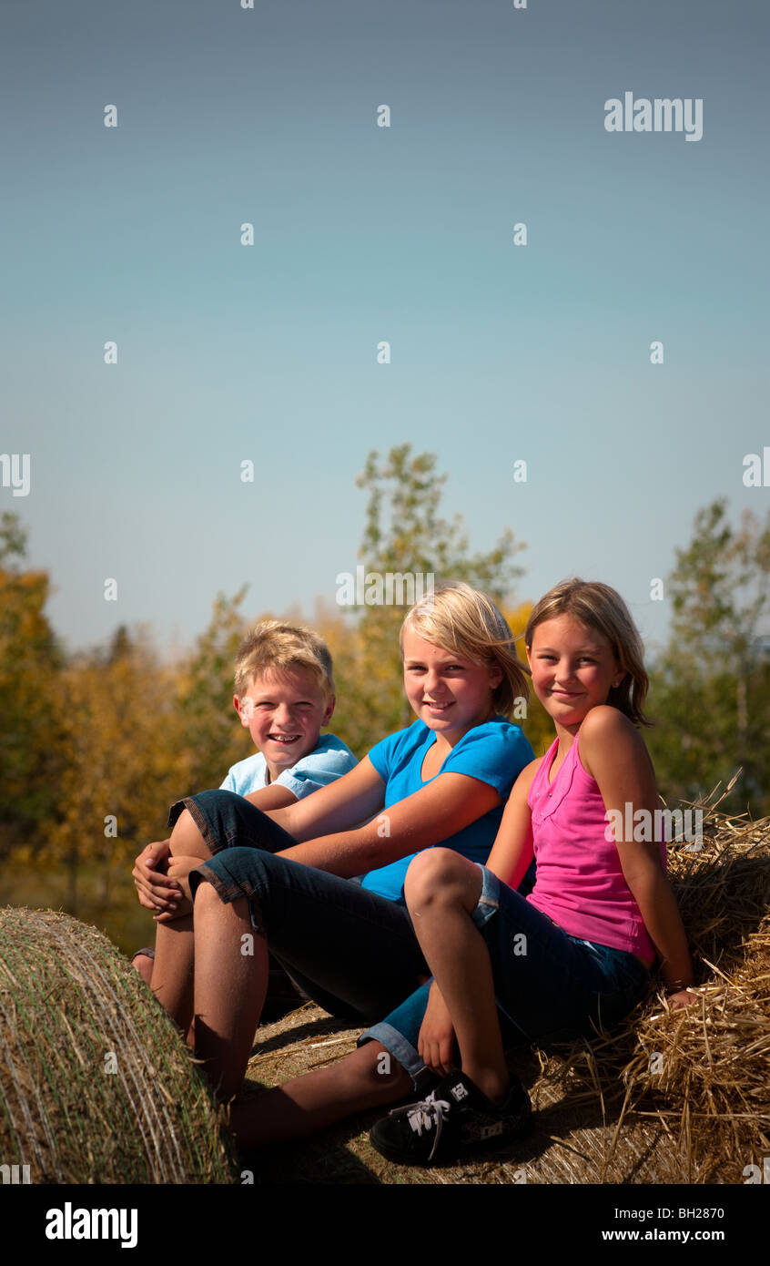 11 year old boy farm hi-res stock photography and images - Alamy