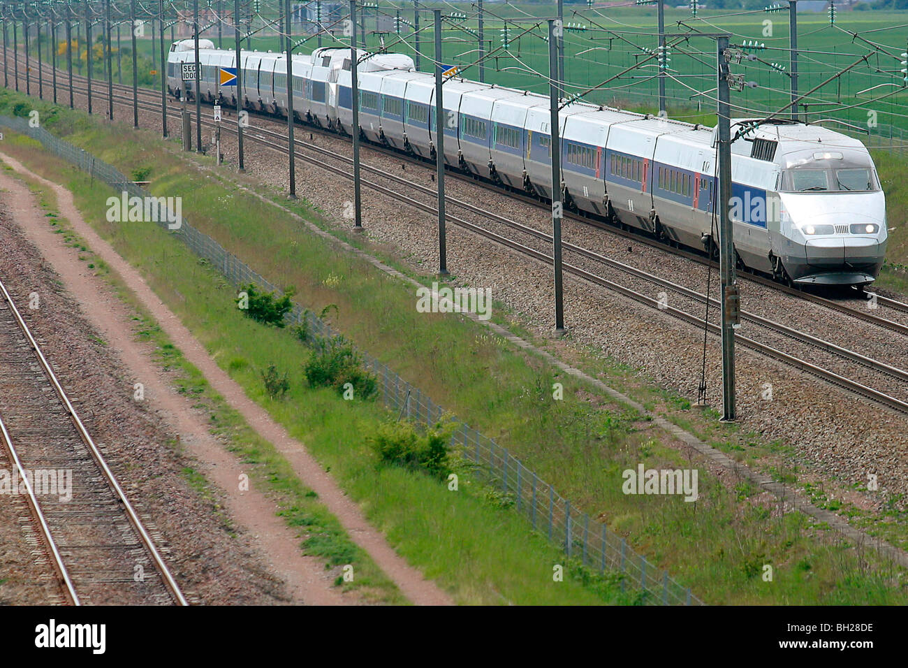 Tgv train passing through countryside hi-res stock photography and ...
