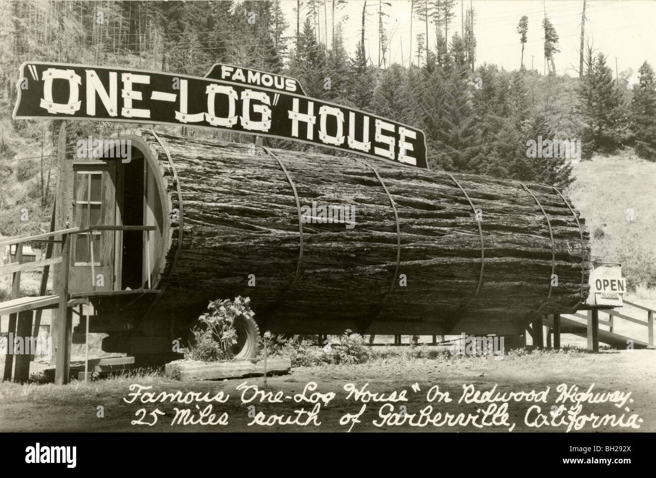 Famous One Log House on Redwood Highway Stock Photo - Alamy