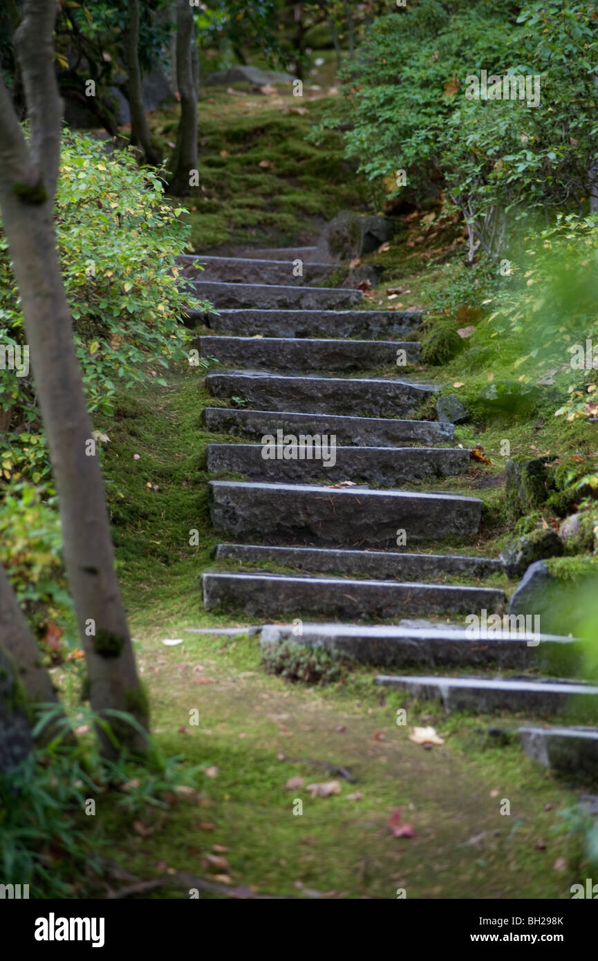 Japanese zen garden stairs hi-res stock photography and images - Alamy