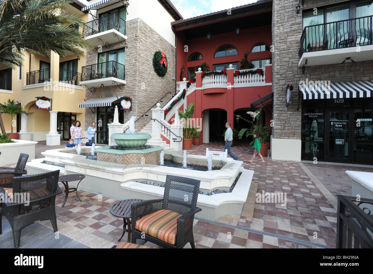 Florida naples bay resort hi-res stock photography and images - Alamy