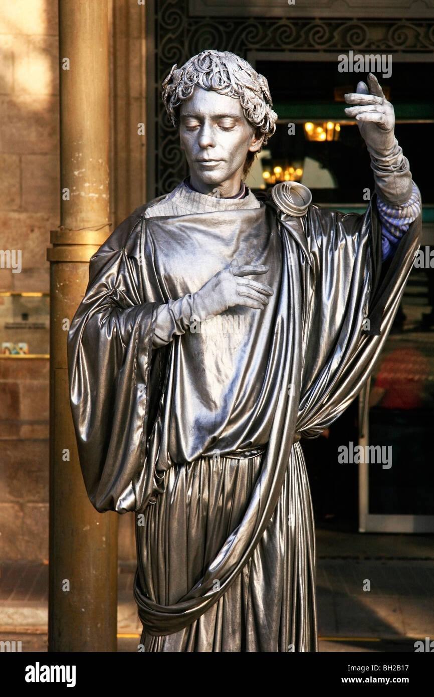 A silver statue Stock Photo - Alamy