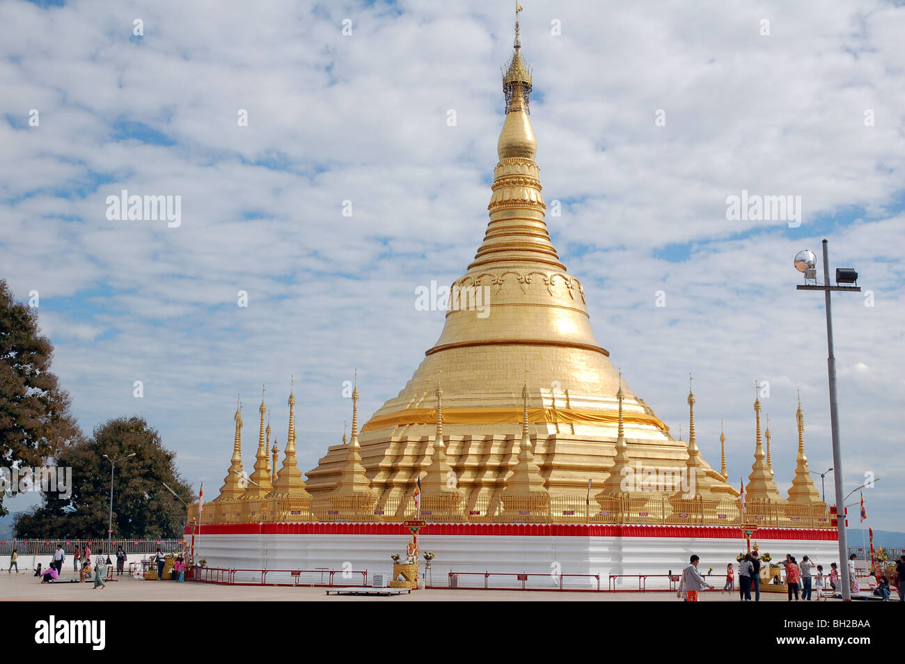 Burmese buddhist temples in Tachileik, MYANMAR Stock Photo - Alamy
