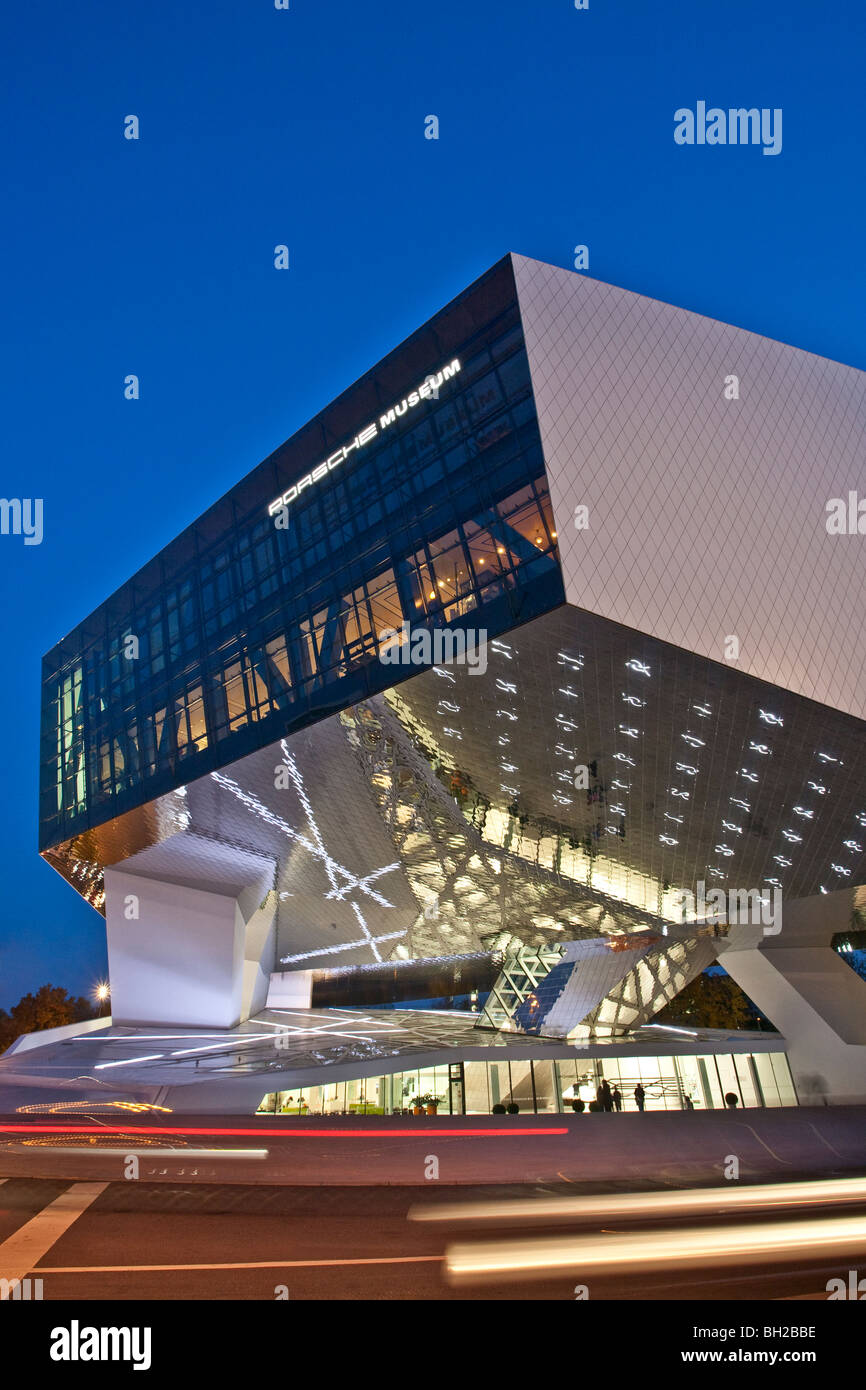 Porsche museum modern architecture hi-res stock photography and images ...