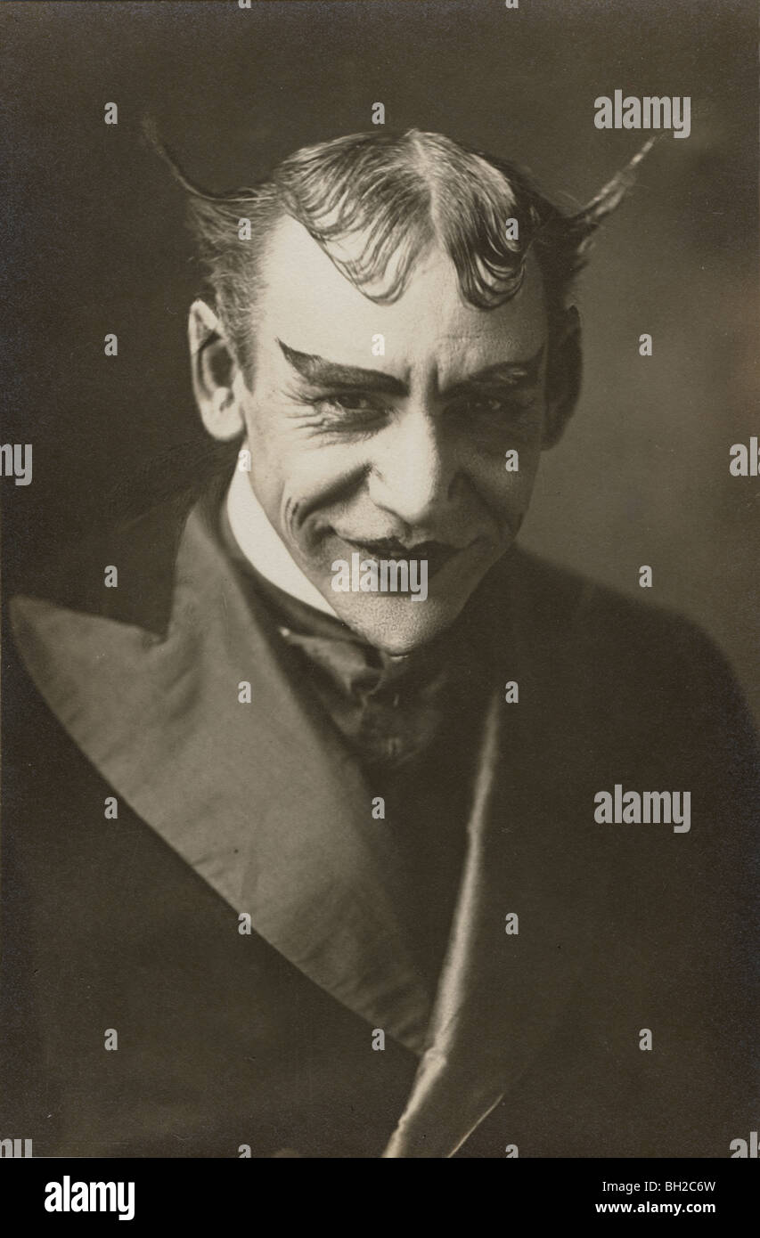 Villainous character hi-res stock photography and images - Alamy
