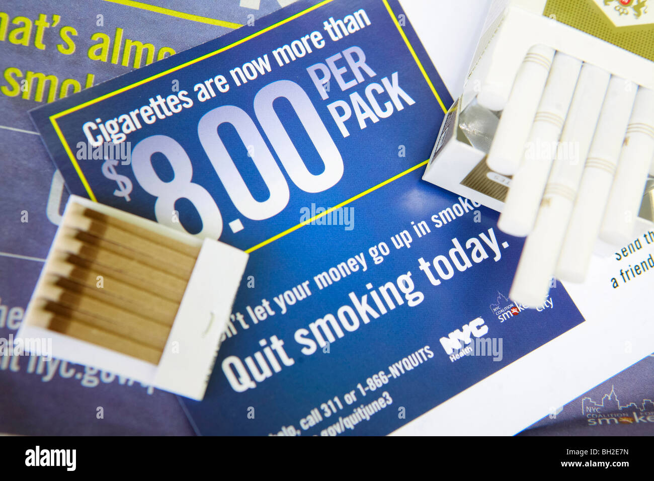 Marlboro Cigarette Book Matches High Resolution Stock Photography and ...