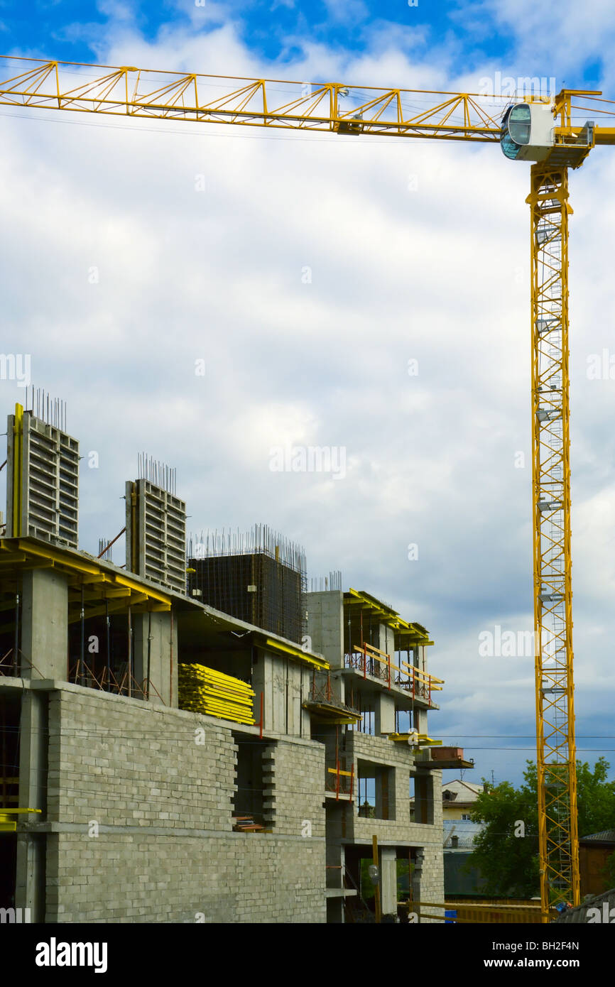 Construction of apartments Stock Photo - Alamy