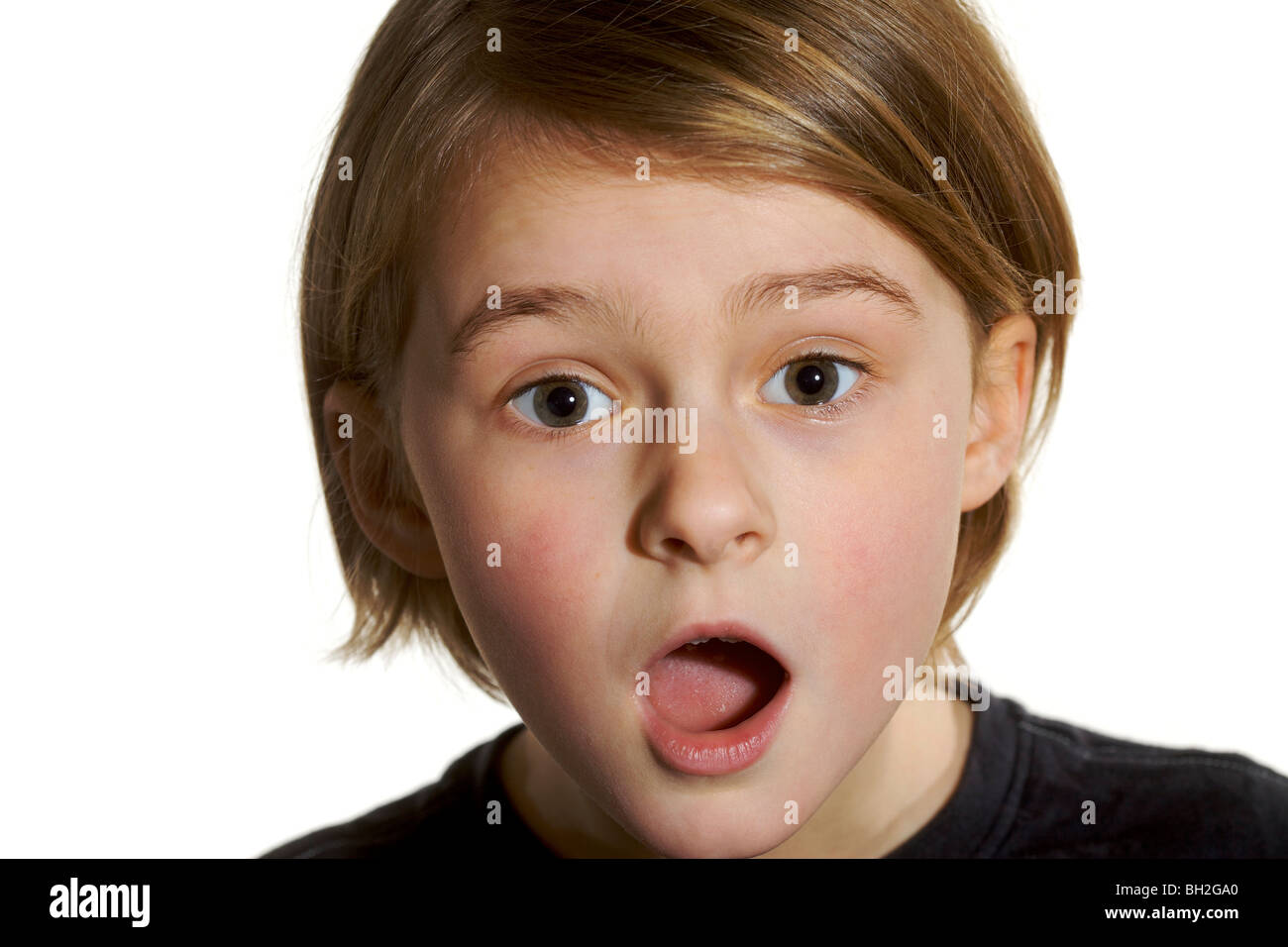 Young girl shouting screaming shocked alarmed scared surprised ...