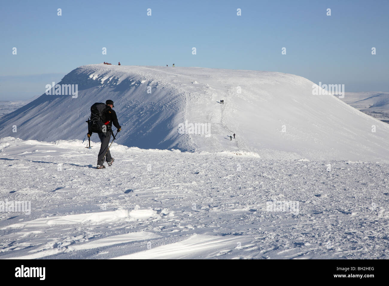 Summit of pen y fan hi-res stock photography and images - Alamy