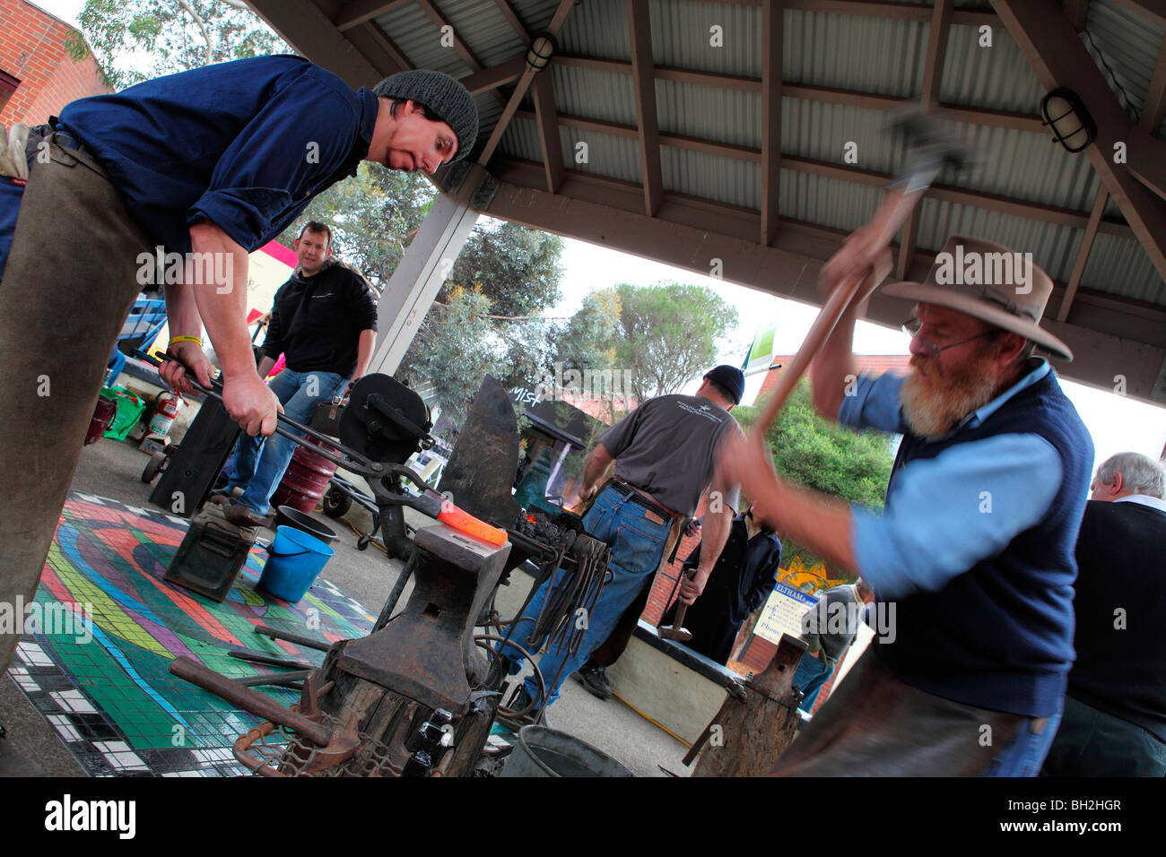 Traditional blacksmith metal workers, Eltham, Australia Stock Photo - Alamy