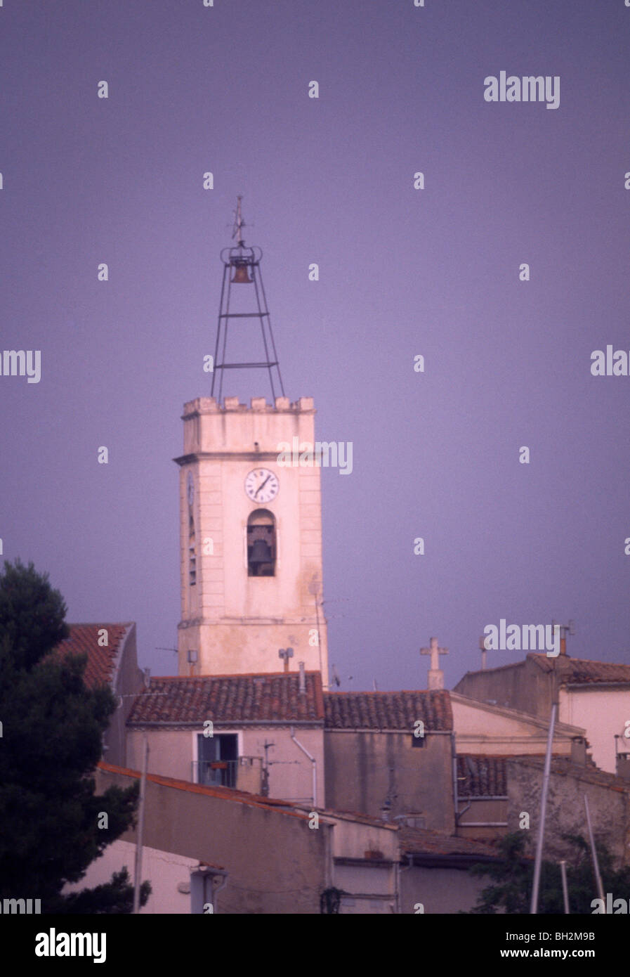 De bouzigues hi-res stock photography and images - Alamy