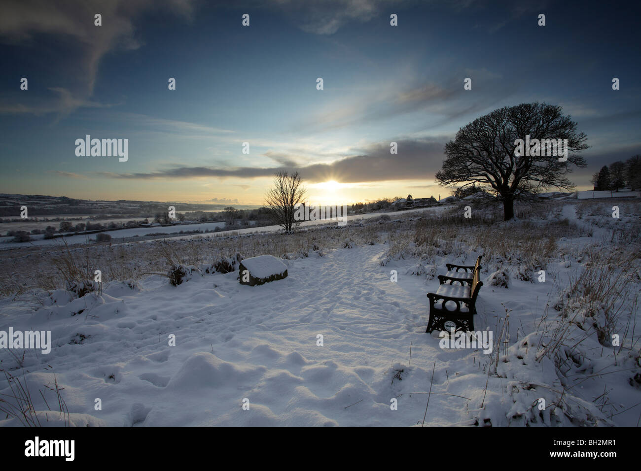 Semple sunset hi-res stock photography and images - Alamy