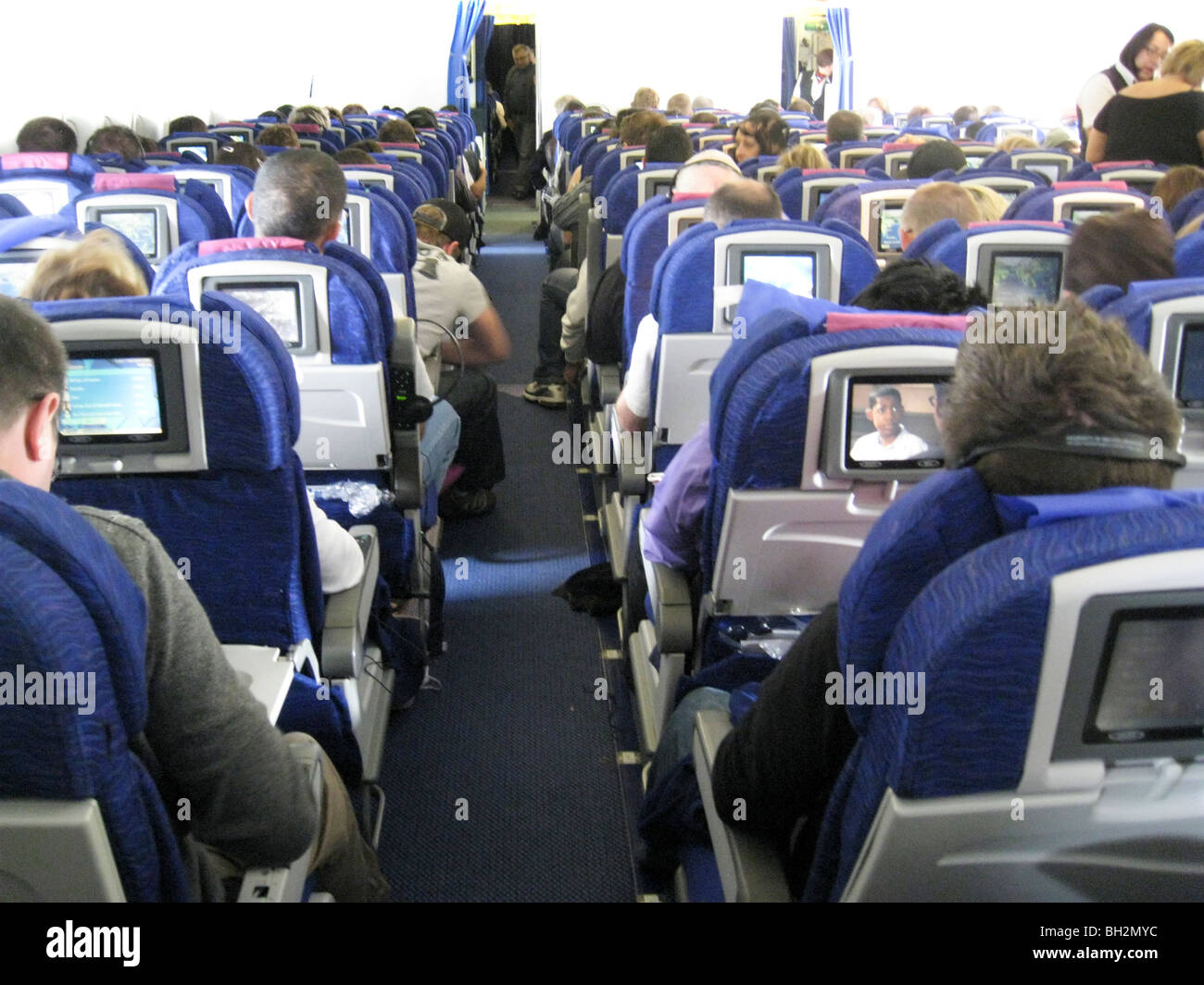 Airplane interior hi-res stock photography and images - Alamy