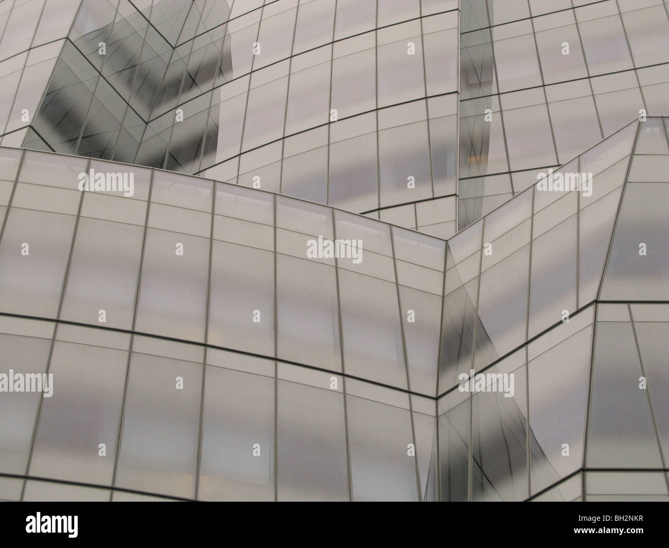 IAC building by Frank Gehry Stock Photo - Alamy