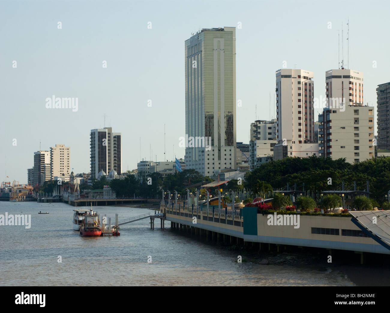 Ecuador. Guayaquil city. Malecón 2000, north side and the river Guayas ...