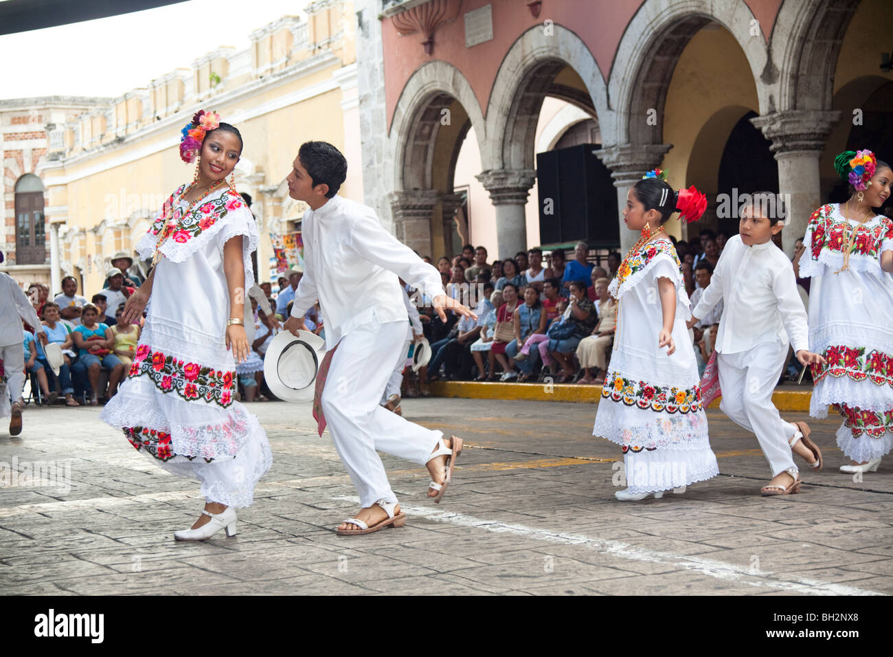 The Jarana is the typical dance of Yucatan, with its origins in a blend ...