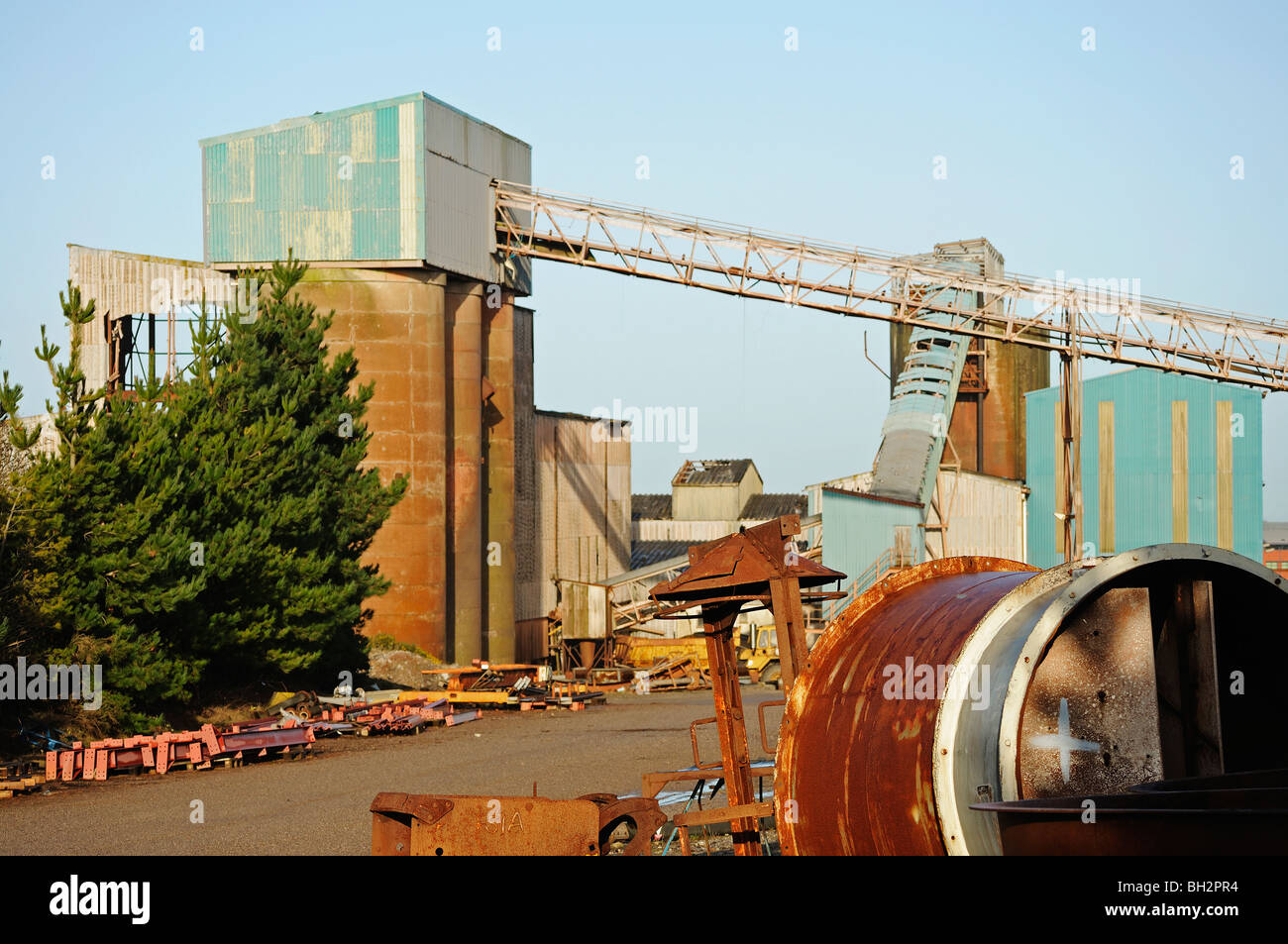 South crofty mine hi-res stock photography and images - Alamy