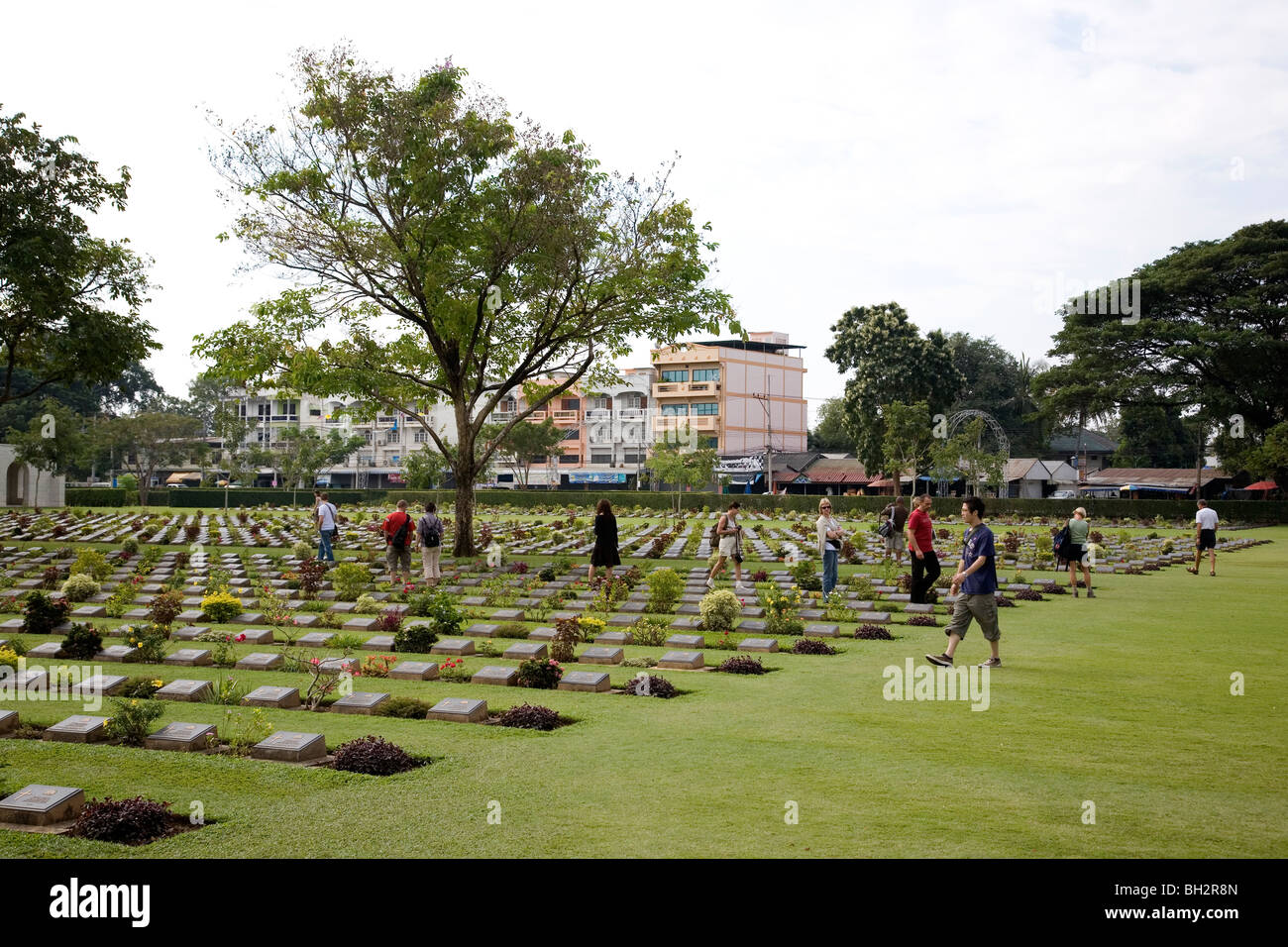 Tour kanchanaburi war cemetery hi-res stock photography and images - Alamy