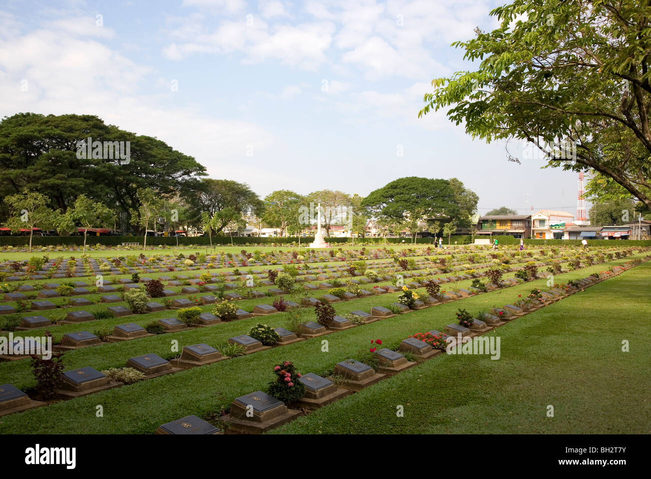Tour kanchanaburi war cemetery hi-res stock photography and images - Alamy
